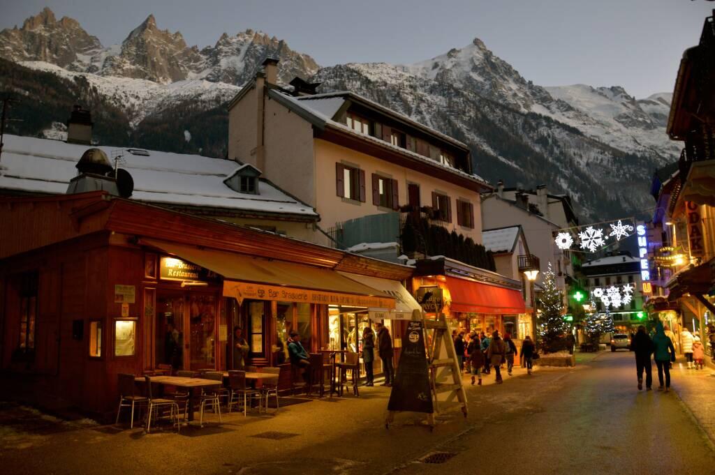 Bistrot des sports Chamonix-Mont-Blanc : Bares y vida nocturna à ...